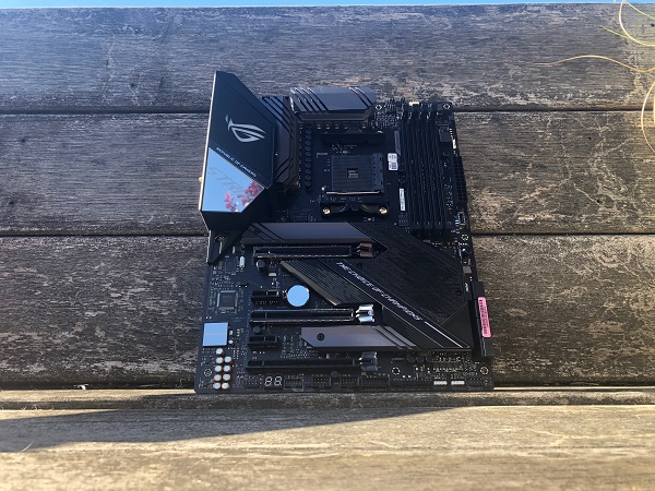 ASUS ROG Strix X570-E Gaming - pclinde - Product reviews - Tweakers