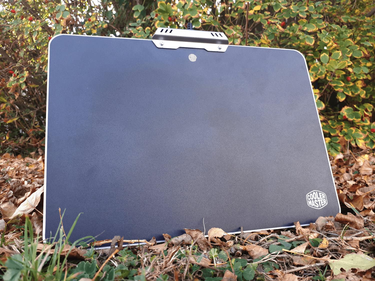 Review: Cooler Master MasterAccessory RGB Hard Gaming Mousepad - TechGaming